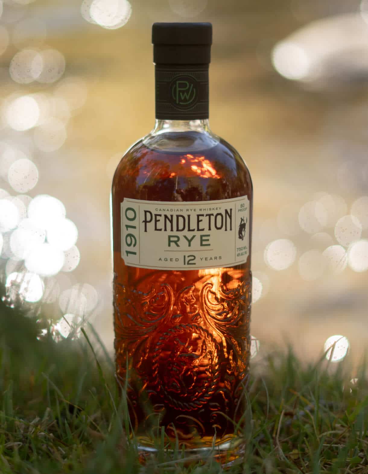 Shop Pendleton 1910 Whisky - 12 Year-Aged Rye Whiskey