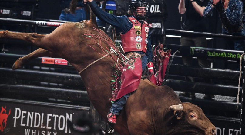 The Cowboy's Perfect Pour: Celebrating Hard Work with Pendleton®️ Whisky